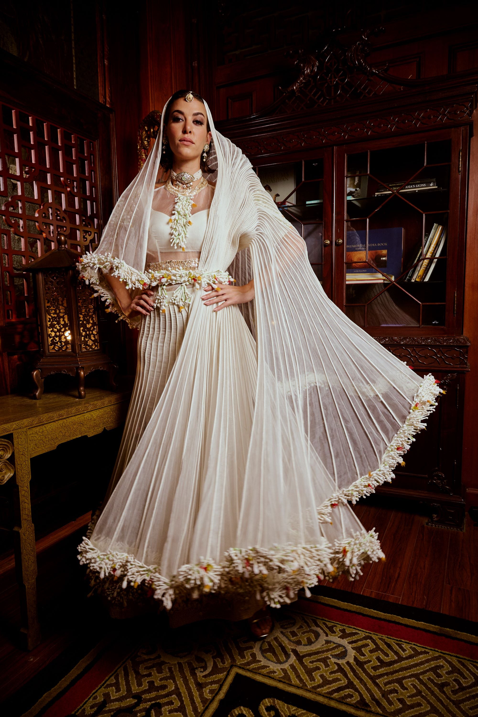 Off-White Mogra Lehenga Set – VAISHALI S