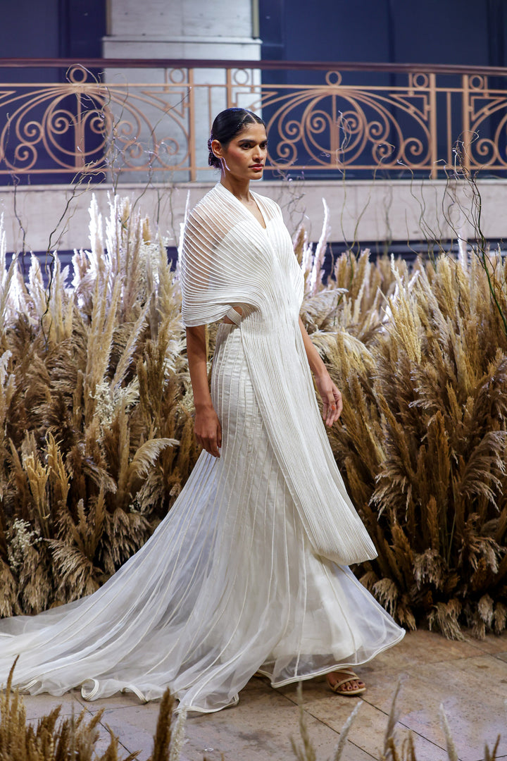 Fishtail Skirt with Trail – VAISHALI S