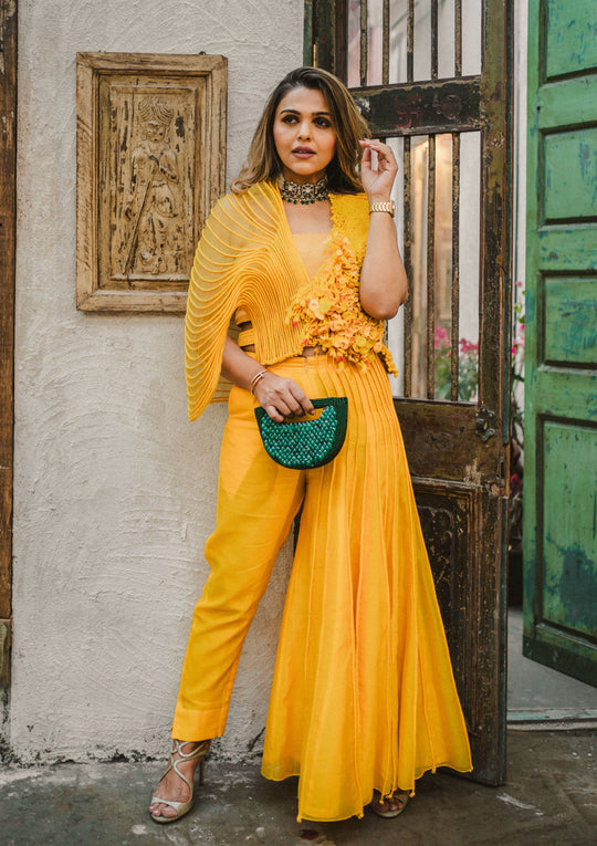 Signature Styles – VAISHALI S